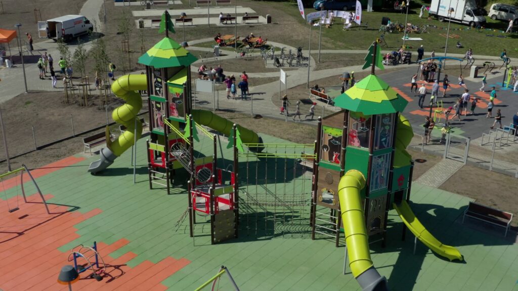 The playground in Piła, by the Gwda River - BUGLO Play Sp. z o.o.